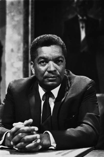 BRITISH ACTOR EARL Cameron Plays The Role Of Jordan Kobola 1966 OLD ...