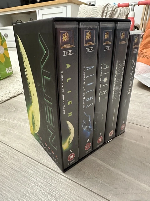 THE ALIEN SAGA Box Set (VHS/DM, 1997) 4 movies plus making of alien £14 ...