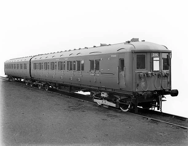SOUTHERN RAILWAY ELECTRIC Multiple Unit 2Bil Carriage Set Train Old ...