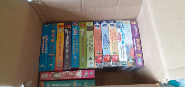 CHILDREN'S VHS JOBLOT Bundle X35 Sooty, Postman Pat, Brum, Fireman Sam ...