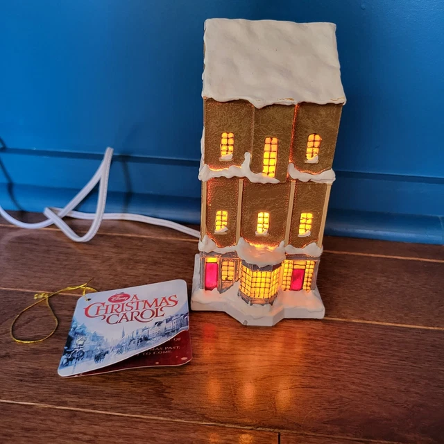 DISNEY A CHRISTMAS Carol Light Up Village Ebenezer Scrooge & Marley ...