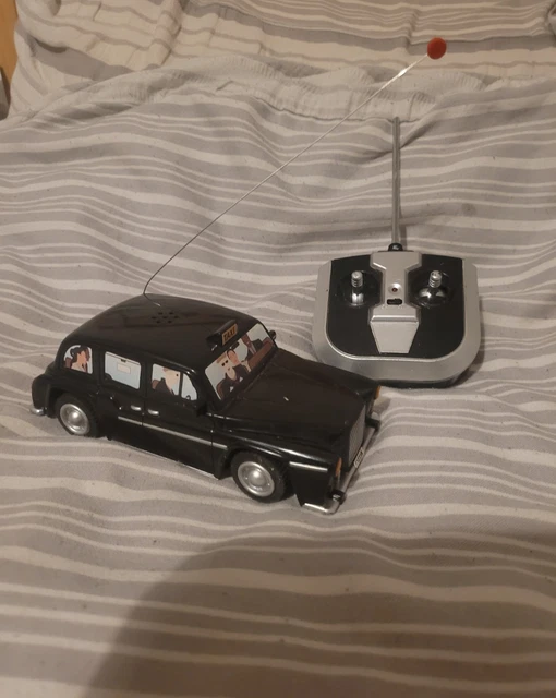 MINI SCALE LONDON black cab rc car with controller bargain £19.36 ...