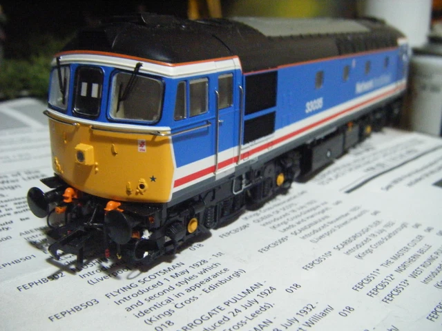 HELJAN CLASS 33 33035 network south easy diesel loco oo scale model ...