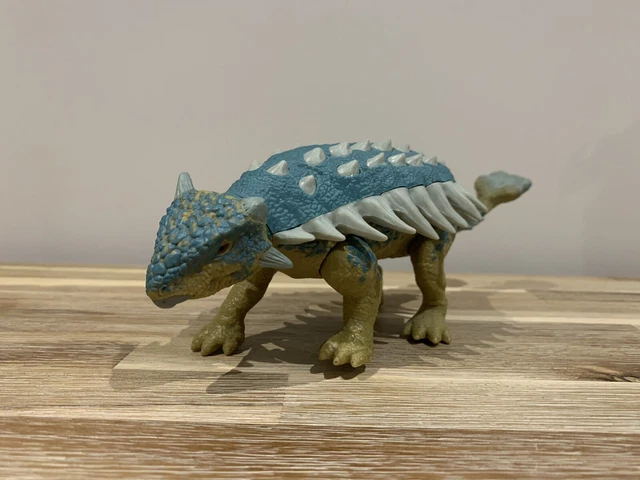 Jurassic World Camp Cretaceous Roar Attack Ankylosaurus Bumpy Figure