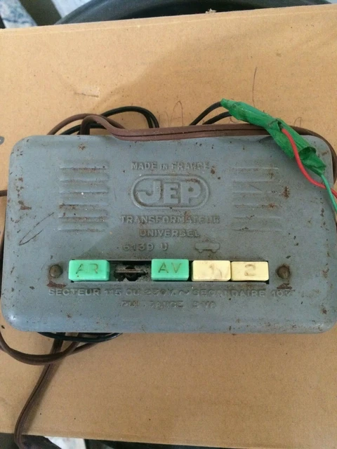 TRANSFORMATEUR JEP 6139 U - Alimentation réseaux trains 10 V - Continu ...