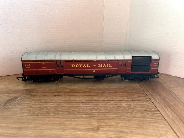 HORNBY OO GAUGE LMS ROYAL MAIL COACH £10.08 - PicClick UK