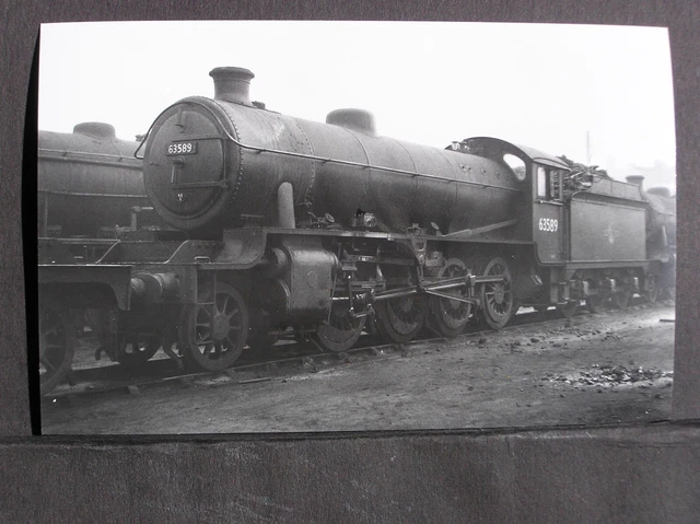 RAILWAY PHOTOGRAPH - Br 2-8-0 Steam Locomotive # 63589 - Thompson Class ...