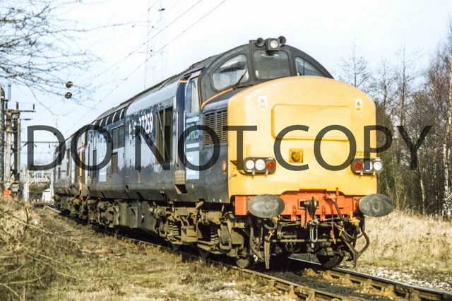 UK DIESEL TRAIN Railway Photograph Of Class 37 Loco 37259. Rm37-894 £1. ...