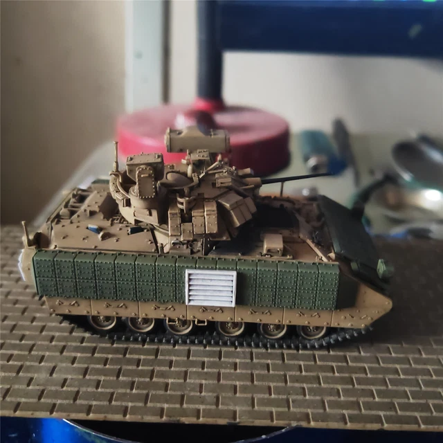 1/72 US M2A3 Bradley Infantry Fighting Vehicle handPainted finished ...