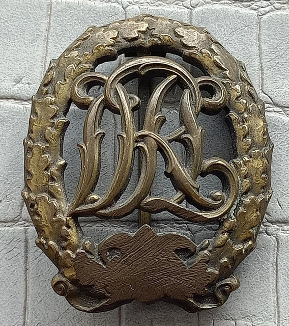 ORIGINAL GERMAN WWII Original DRL Sports Badge Wernstein D.R.G.M. Swas ...