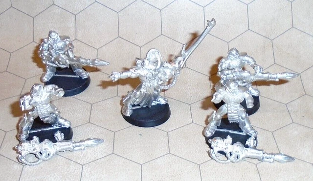 WARHAMMER 40K ELDAR Dark Reapers avec métal Exarch (Ver 2) OOP ...