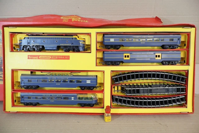 TRIANG RS14 TRANSCONTINENTAL TC DOUBLE ENDED DIESEL LOCOMOTIVE & COACH ...