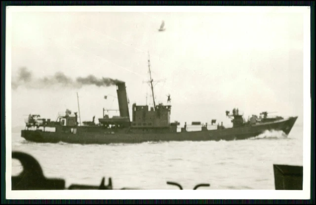 FOTO AK - U-Boot Unterseeboot U-Jäger 1206 - Fischdampfer Mob-FD 5 - ex ...