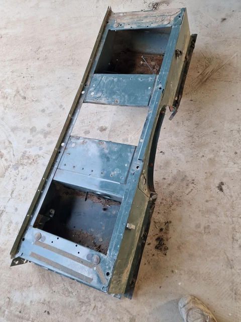 LAND ROVER DEFENDER 90 110 r380 Seatbox Assembly td5 300tdi 300 tdi ...