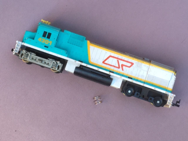 VINTAGE TYCO MODEL Railway DIESEL Locomotive TRAIN, HO Scale ...