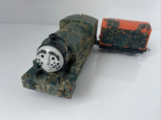 TRACKMASTER REVOLUTION THOMAS The Tank Engine Battery Train Tom Moss ...