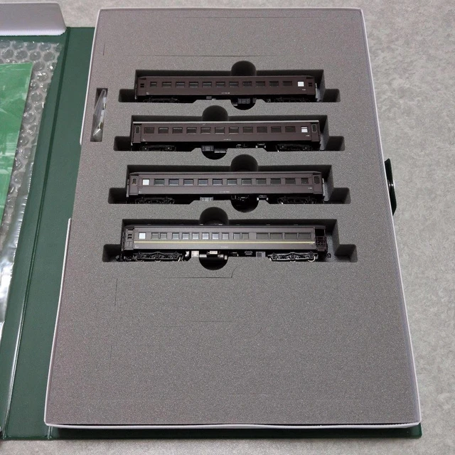 KATO N GAUGE Old Passenger Car Set Model 4-Car Set Unused £157.32 ...