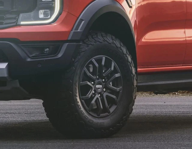 GENUINE FORD RANGER Raptor 2022> Alloy Wheel 17" 6-Spoke Medium BG ...