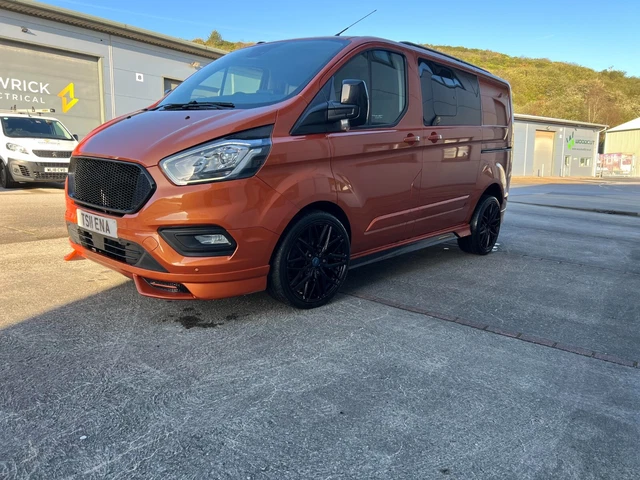 FORD TRANSIT CUSTOM Combi Van 180BHP £28,500.00 - PicClick UK