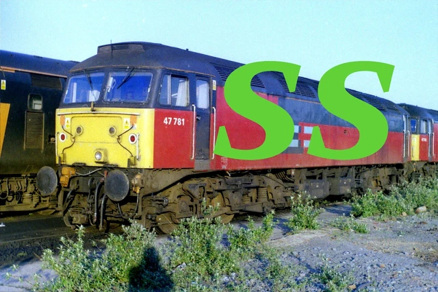 UK RAILWAYS 35MM COLOUR NEGATIVES: 47781-66196 at CARR LOCO, DONCASTER ...