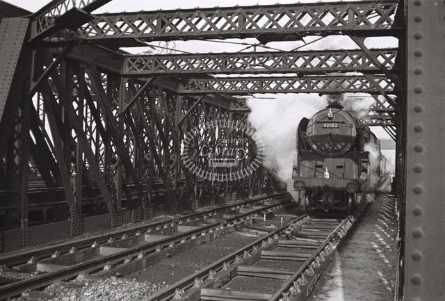 PHOTO BR British Railways Steam loco 92182 BR Standard 9F 2-10-0 ...