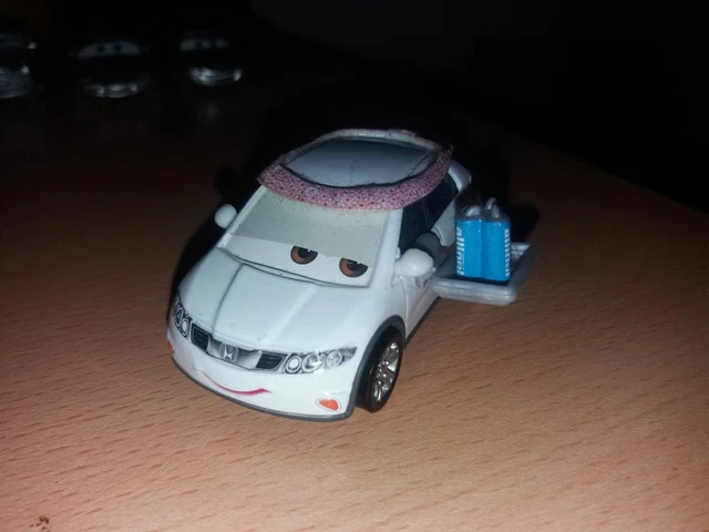 DISNEY PIXAR CARS Mike Fuse mit Tablett Honda Mattel 1:55 Metall EUR 5 ...