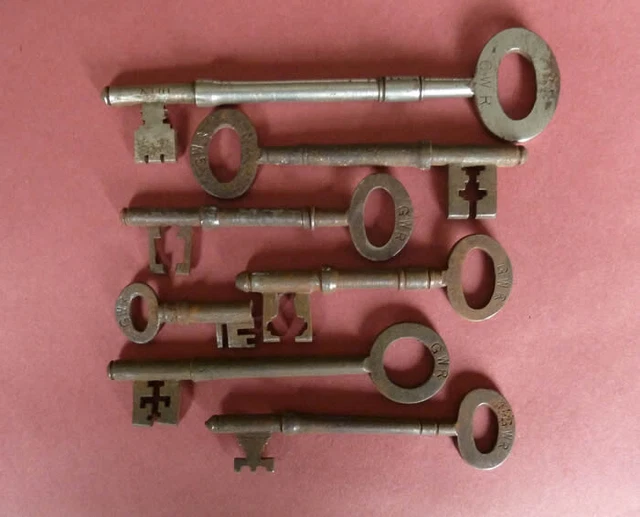 GWR KEYS X 7 all different and marked GWR - Great Western Railway £20. ...