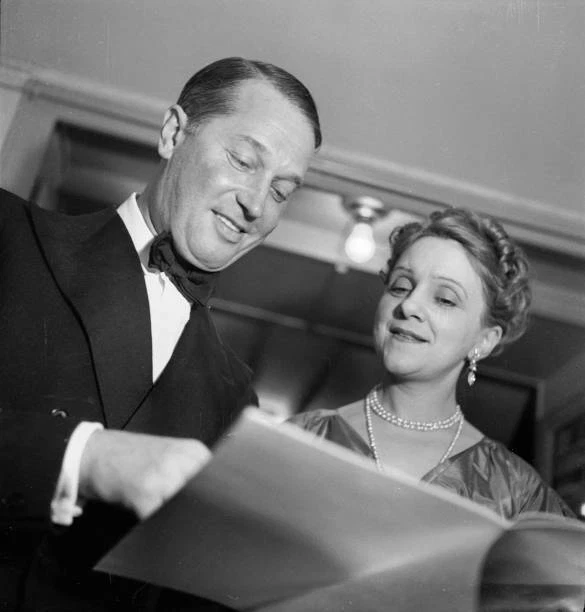MAURICE CHEVALIER FRENCH actor and singer and Beatrix Dussane 1935 OLD ...