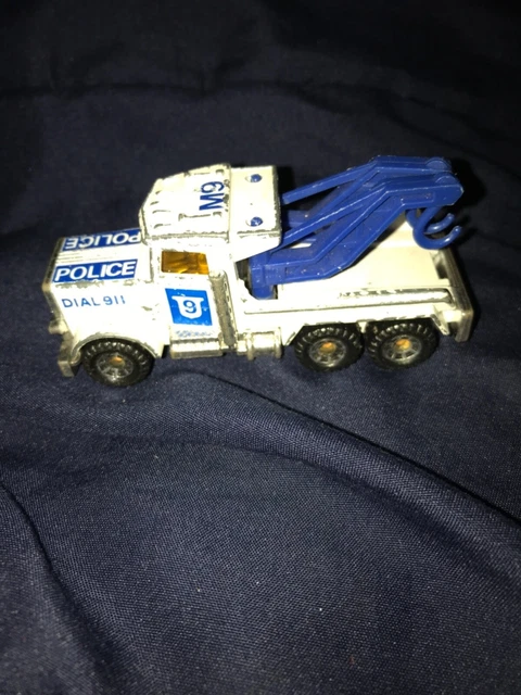 MATCHBOX PETERBILT POLICE Tow Truck M9 White Die Cast 1981 (Broken ...