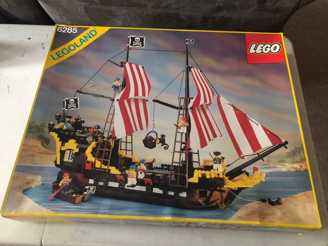 LEGO 6285+6257+6245- PIRATES I Black Seas Barracuda (Dark Shark) £185. ...