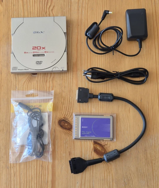 SONY CRX85A PORTABLE CD-RW / DVD-ROM Laufwerk, PC Card ACR-A01 ...