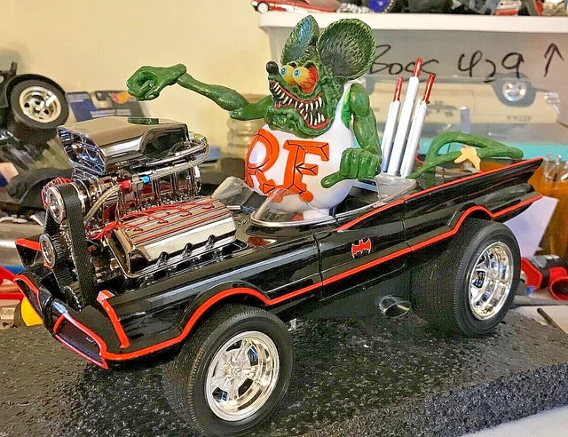 1/18 ~ RAT Fink ~ Batmobile ~ Da-Da-Da-Da-Da "Batman" EUR 276,34 ...