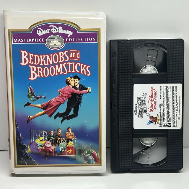 DISNEY BEDKNOBS & Broomsticks VHS Video Tape Masterpiece Clamshell ANDERSONVIDEO £4.85 - PicClick UK