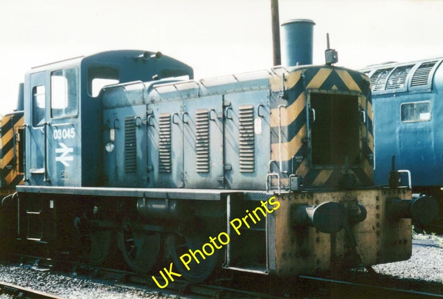 RAILWAY PHOTO 6X4 Class 03 03045 BR Blue Doncaster Works c1978 £2.00 ...