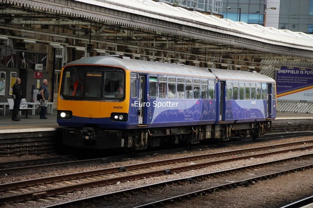 B207 35MM SLIDE Class 144 144012 Sheffield [CW] £3.54 - PicClick UK