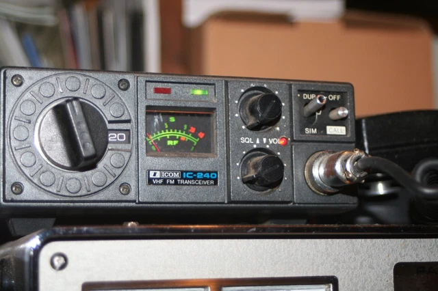 ICOM IC-240 2m FM EUR 65,00 - PicClick DE