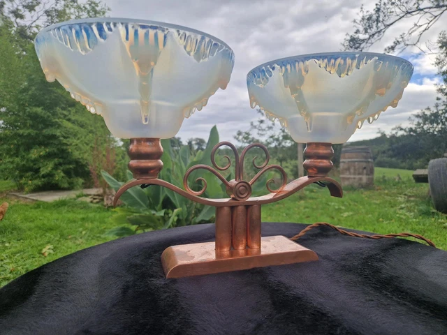 LAMPE DOUBLE ART Déco Ezan France en verre opalescent et cuivre EUR 320 ...