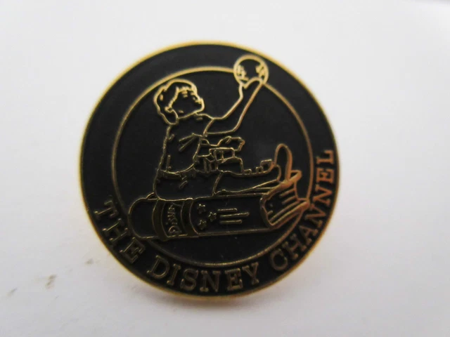 WALT DISNEY PIN The Disney Channel TV TV Television Media Media £5.71 ...