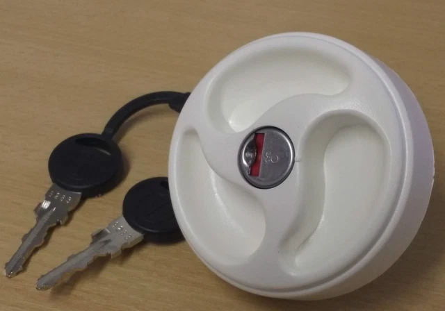 WHITE LOCKABLE WATER Tank Filler Cap with Keys - ES2250 - Caravan ...