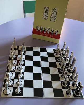 *EXTREMELY RARE* COOL Modern Graffiti Style Chess Set By Artecnica £275 ...