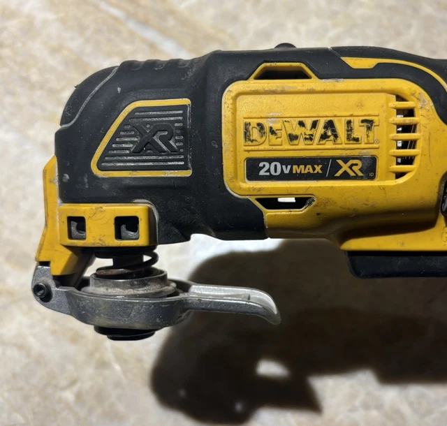 DEWALT DCS355 20V MAX XR Brushless Oscillating Tool - For Parts - Not ...