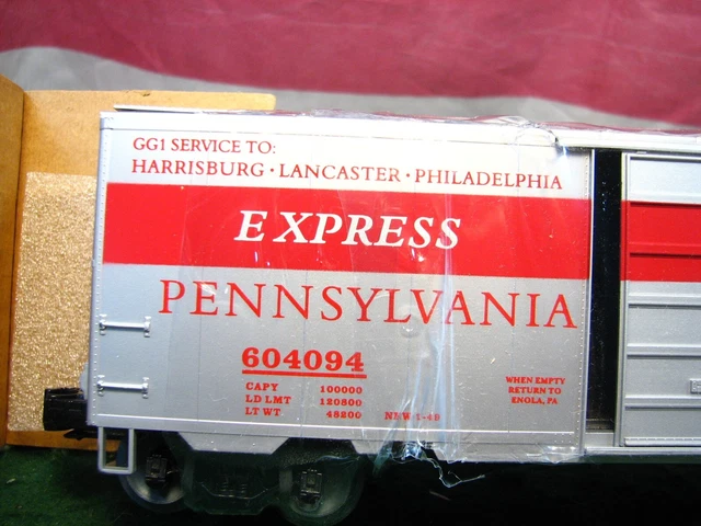 WEAVER PENNSYLVANIA PRR GG-1 Express Service 40 foot PS-1 Box Car ...