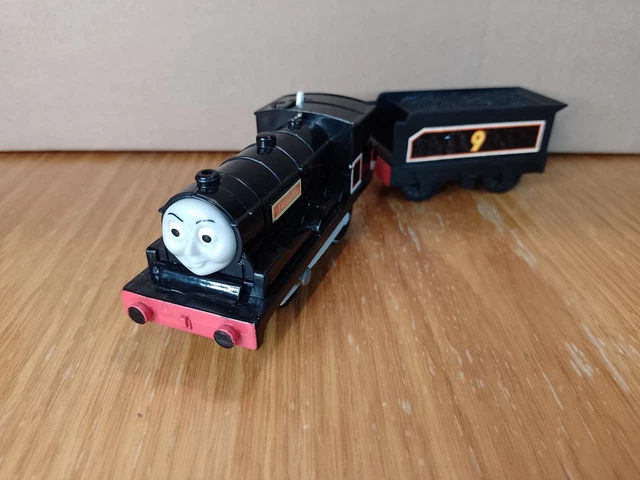 DONALD TRAIN AND Tender - Tomy Trackmaster - Tested & Working - Thomas ...