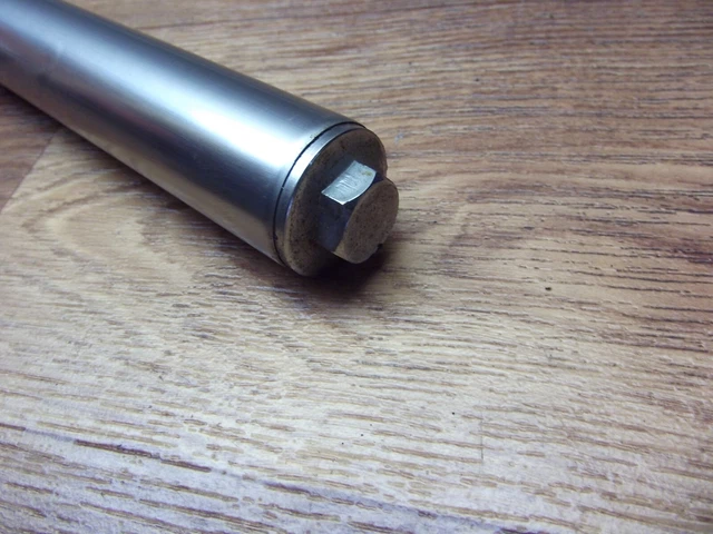 HYOSUNG GA 125 Cruise F4V Fourche Tauchrohr Standrohr Gauche EUR 42,98 ...