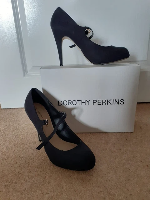 DOROTHY PERKINS MADELYN Black suede effect shoes, size 7. Excellent ...
