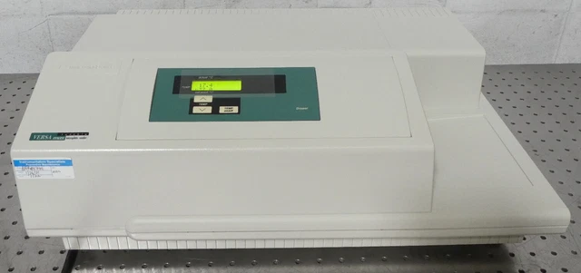 R175345 MOLECULAR DEVICES VersaMax Tunable Absorbance Microplate Reader ...