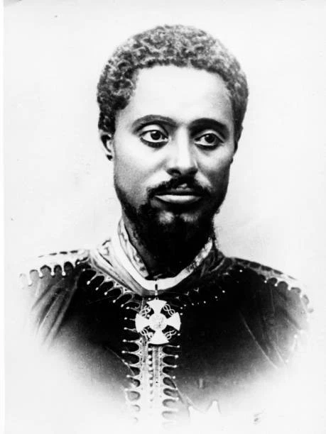 QUEEN ELIZABETH II King Haile Selassie took a moment out from - 1965 ...