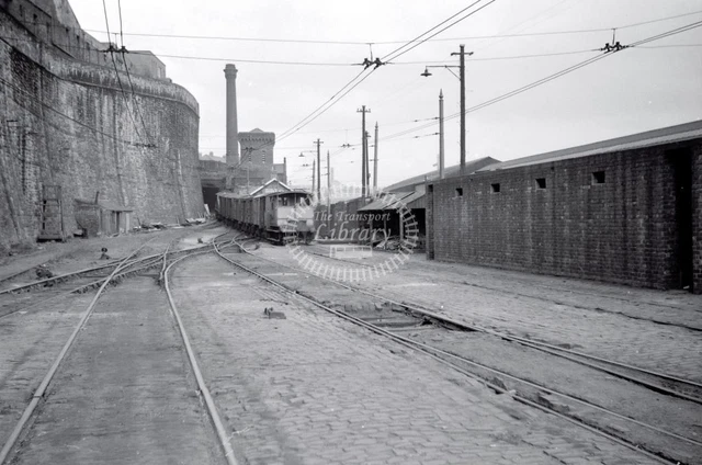 PHOTO BR BRITISH Railways Electric Locomotive Class ES1 26501 Trafalgar ...