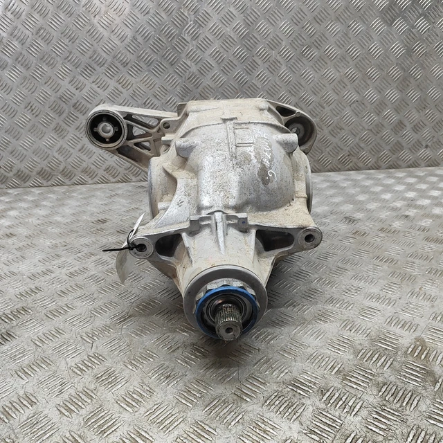 BMW X7 G07 Rear Differential 8849918 3.0 Hybrid 259kw 2022 24967939 £ ...