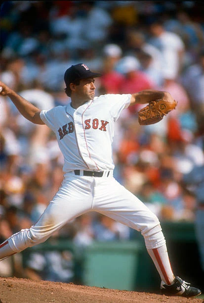 MIKE BODDICKER BOSTON Red Sox pitches in a MLB game circa- Baseball ...